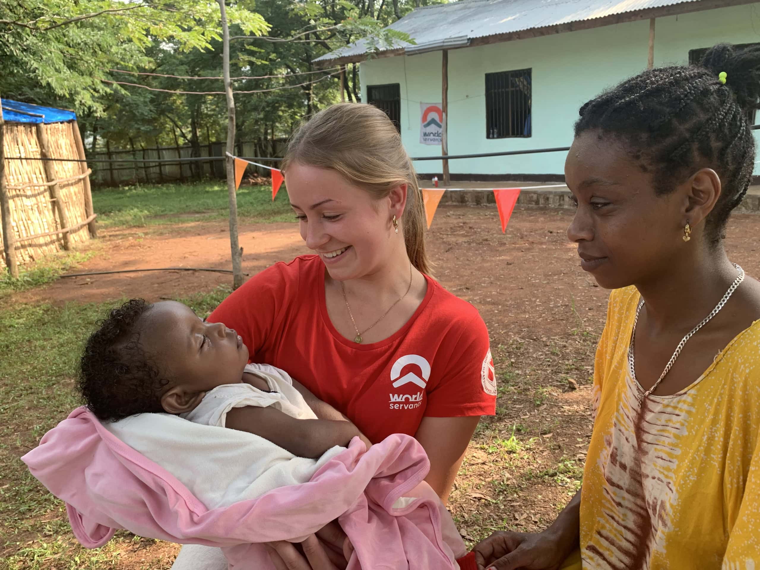 Onze eerste echte dag in Bele - World Servants